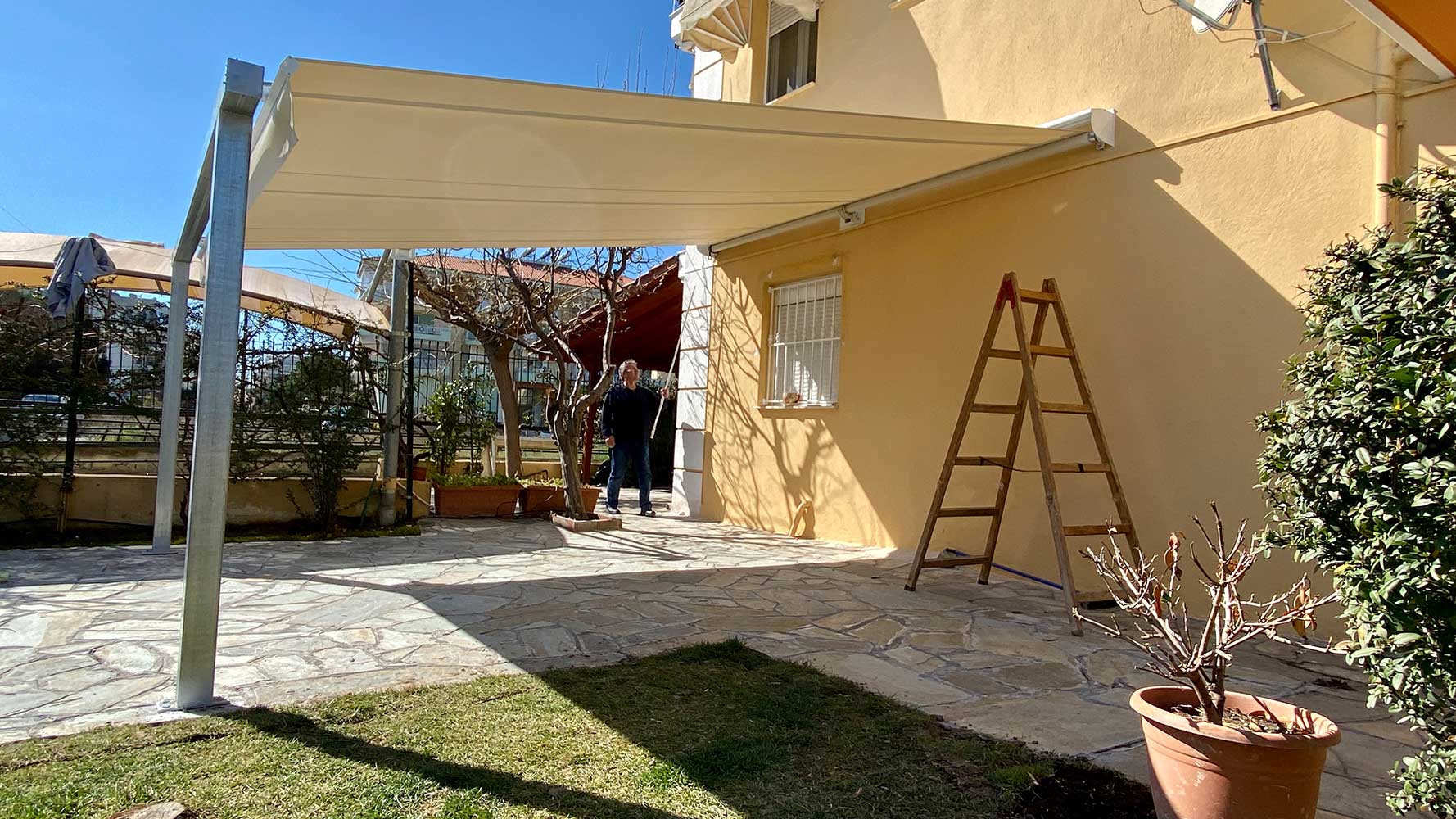 Χαριτίδης Τέντες με Αντιρίδες